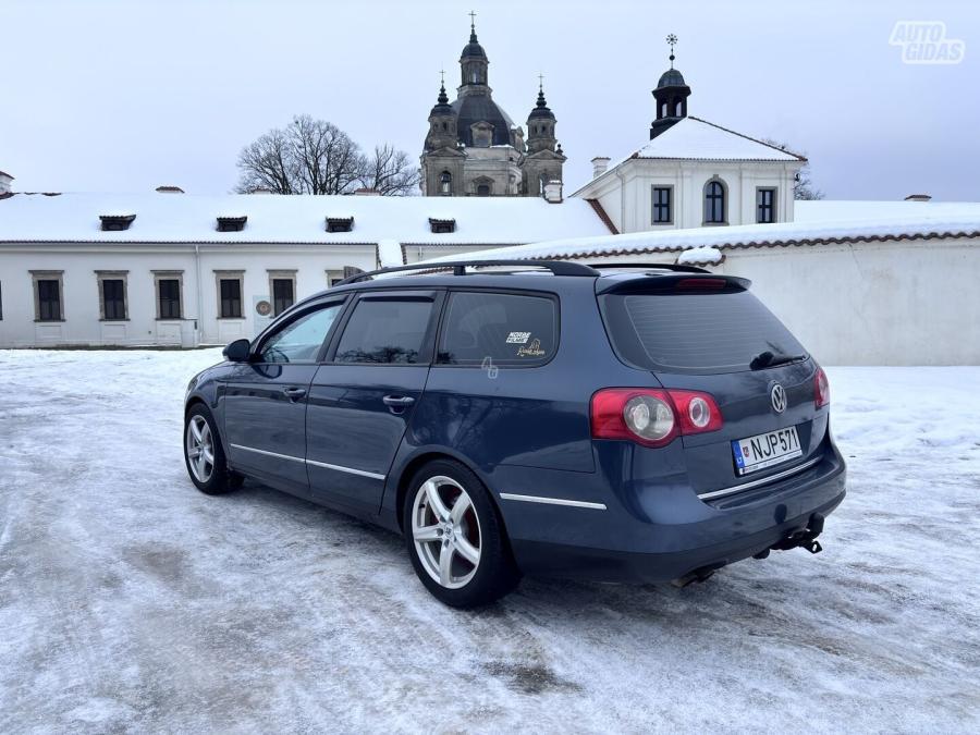 Grey Volkswagen Passat 2006 in Kaunas, with an engine capacity of 2.00 L and mileage of 330 thousand km for 2250 €, photo 2 on AUTOMOTO.COM.LV