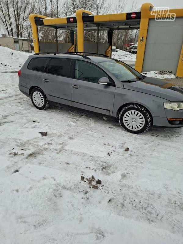 Grey Volkswagen Passat 2006 in Radviliskis, with an engine capacity of 2.00 L and mileage of 362 thousand km for 1500 €, photo 6 on AUTOMOTO.COM.LV
