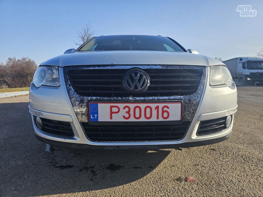 Pelēks Volkswagen Passat 2006 Viļņa, ar dzinēja tilpumu 2.00 L un nobraukumu 463 tūkst. km par 1450 €, foto 1 vietnē AUTOMOTO.COM.LV