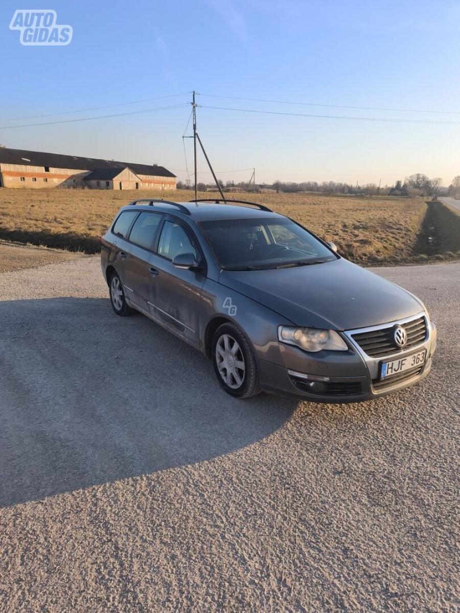 Pelēks Volkswagen Passat 2006 Viļņa, ar dzinēja tilpumu 2.00 L un nobraukumu 525 tūkst. km par 1300 €, foto 3 vietnē AUTOMOTO.COM.LV