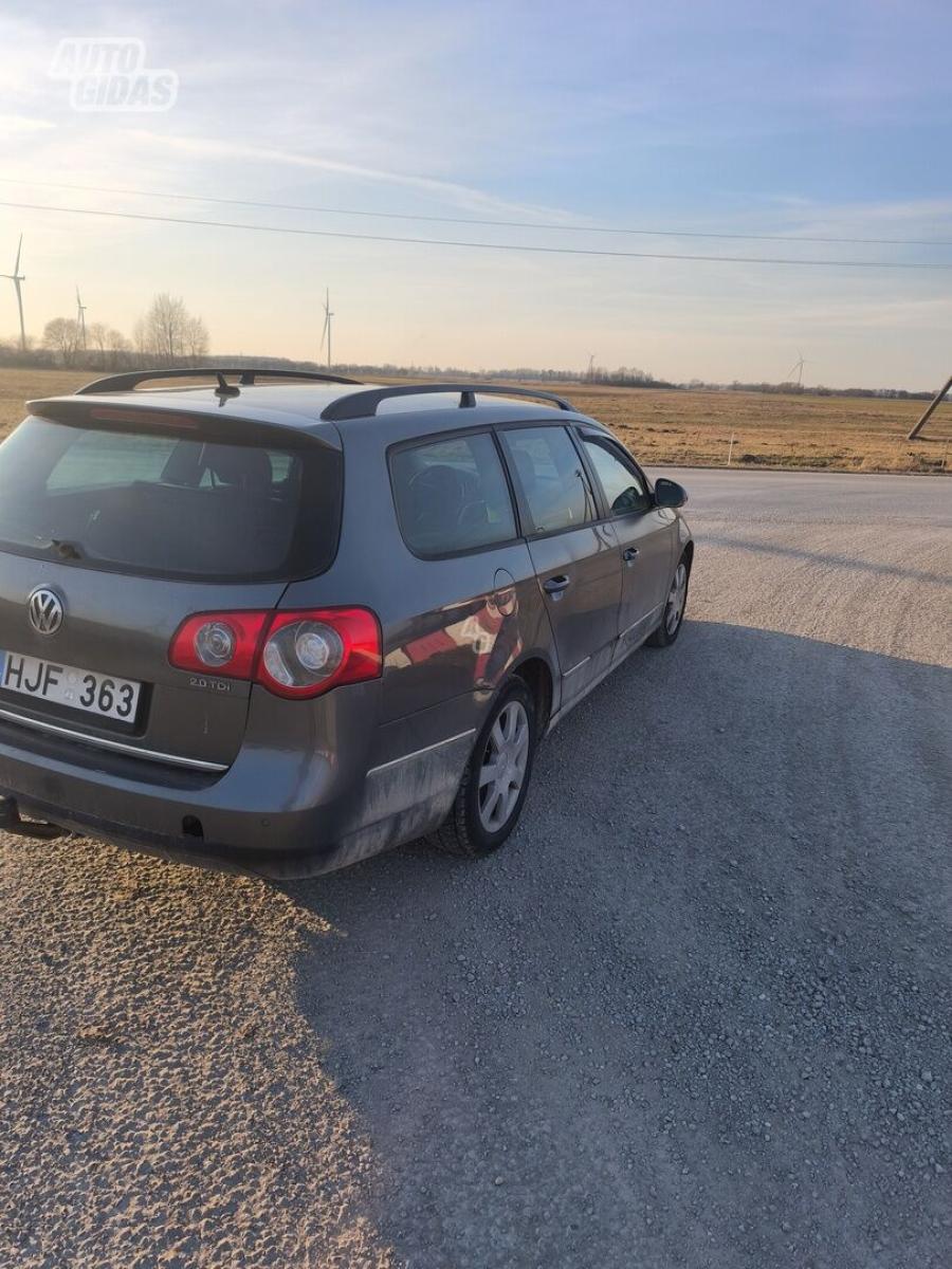 Pelēks Volkswagen Passat 2006 Viļņa, ar dzinēja tilpumu 2.00 L un nobraukumu 525 tūkst. km par 1300 €, foto 6 vietnē AUTOMOTO.COM.LV
