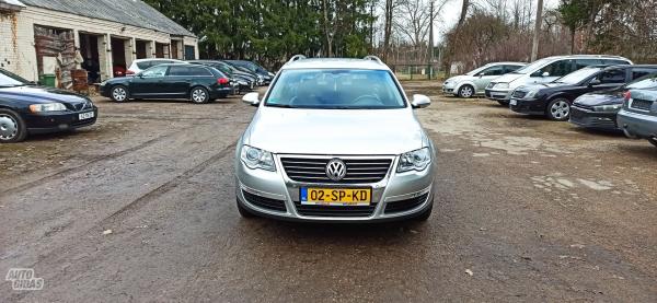 Pelēks Volkswagen Passat 2006 Širvintos, ar dzinēja tilpumu 2.00 L un nobraukumu 289 tūkst. km par 2850 €, foto 2 vietnē AUTOMOTO.COM.LV