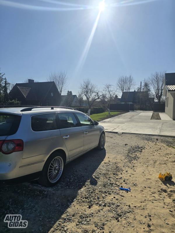 Pelēks Volkswagen Passat 2006 Gargždai, ar dzinēja tilpumu 2.00 L un nobraukumu 350 tūkst. km par 1200 €, foto 3 vietnē AUTOMOTO.COM.LV