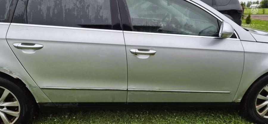 Grey Volkswagen Passat 2006 in Jonava, with an engine capacity of 2.00 L and mileage of 397 thousand km for 600 €, photo 10 on AUTOMOTO.COM.LV