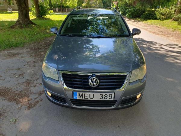 Pelēks Volkswagen Passat 2006 Vilkaviškis, ar dzinēja tilpumu 2.00 L un nobraukumu 400 tūkst. km par 1450 €, foto 4 vietnē AUTOMOTO.COM.LV