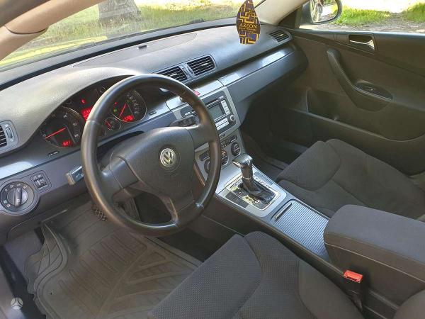Pelēks Volkswagen Passat 2006 Vilkaviškis, ar dzinēja tilpumu 2.00 L un nobraukumu 400 tūkst. km par 1450 €, foto 7 vietnē AUTOMOTO.COM.LV
