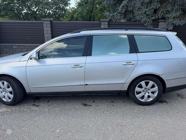 Grey Volkswagen Passat 2006 in Kaunas, with an engine capacity of 1.97 L and mileage of 256 thousand km for 1550 €, photo 10 on AUTOMOTO.COM.LV