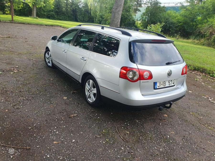 Pelēks Volkswagen Passat 2006 Vilkaviškis, ar dzinēja tilpumu 1.97 L un nobraukumu 400 tūkst. km par 850 €, foto 1 vietnē AUTOMOTO.COM.LV