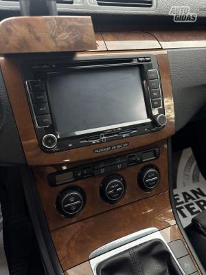 Pelēks Volkswagen Passat 2006 Utena, ar dzinēja tilpumu 2.00 L un nobraukumu 296 tūkst. km par 1950 €, foto 15 vietnē AUTOMOTO.COM.LV
