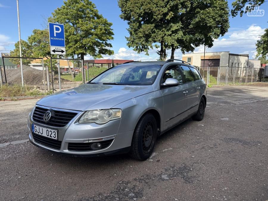 Grey Volkswagen Passat 2006 in Alytus, with an engine capacity of 2.00 L and mileage of 444 thousand km for 550 €, photo 1 on AUTOMOTO.COM.LV