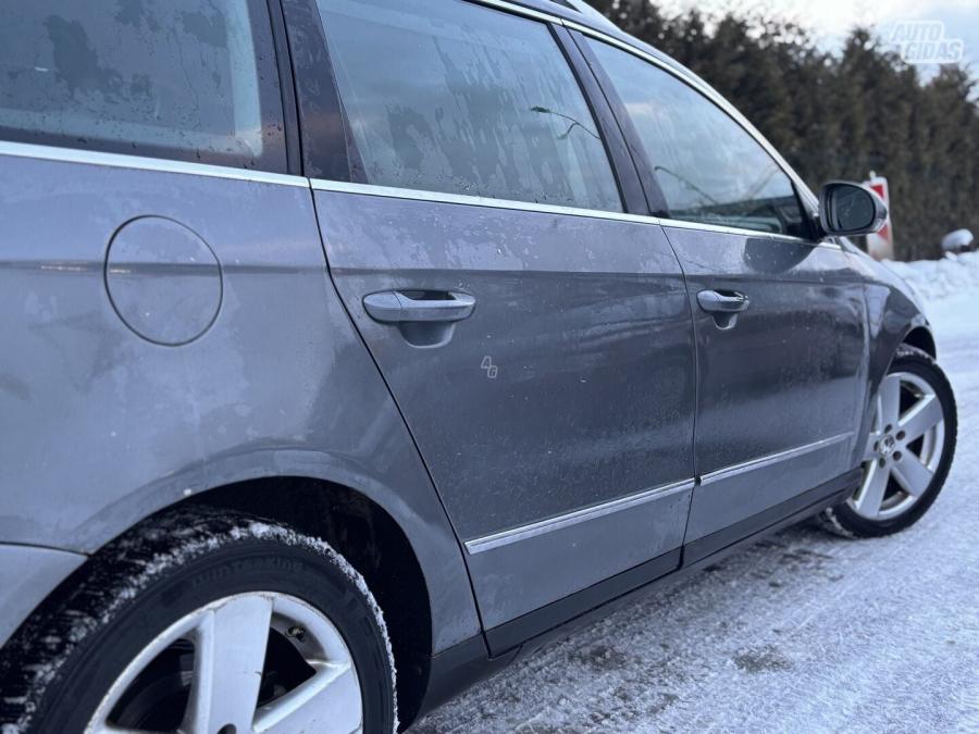 Grey Volkswagen Passat 2007 in Kaunas, with an engine capacity of 2.00 L and mileage of 330 thousand km for 1950 €, photo 11 on AUTOMOTO.COM.LV