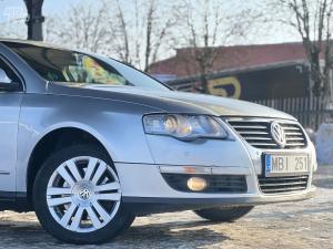 Grey Volkswagen Passat 2007 in Kaunas, with an engine capacity of 2.00 L and mileage of 222 thousand km for 2150 €, photo 4 on AUTOMOTO.COM.LV