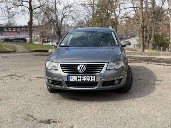 Grey Volkswagen Passat 2007 in Telschi, with an engine capacity of 2.00 L and mileage of 349 thousand km for 1650 €, photo 2 on AUTOMOTO.COM.LV