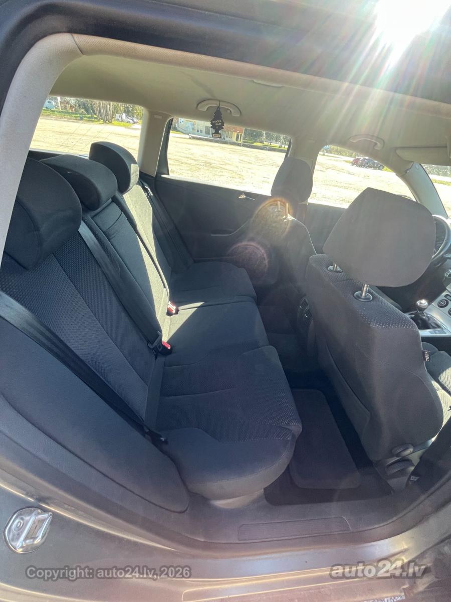 Серый Фольксваген Пассат 2007 в Таллин, объемом двигателя 1.90 л и пробегом 306 тыс. км за 2750 €, фото 15 на AUTOMOTO.COM.LV