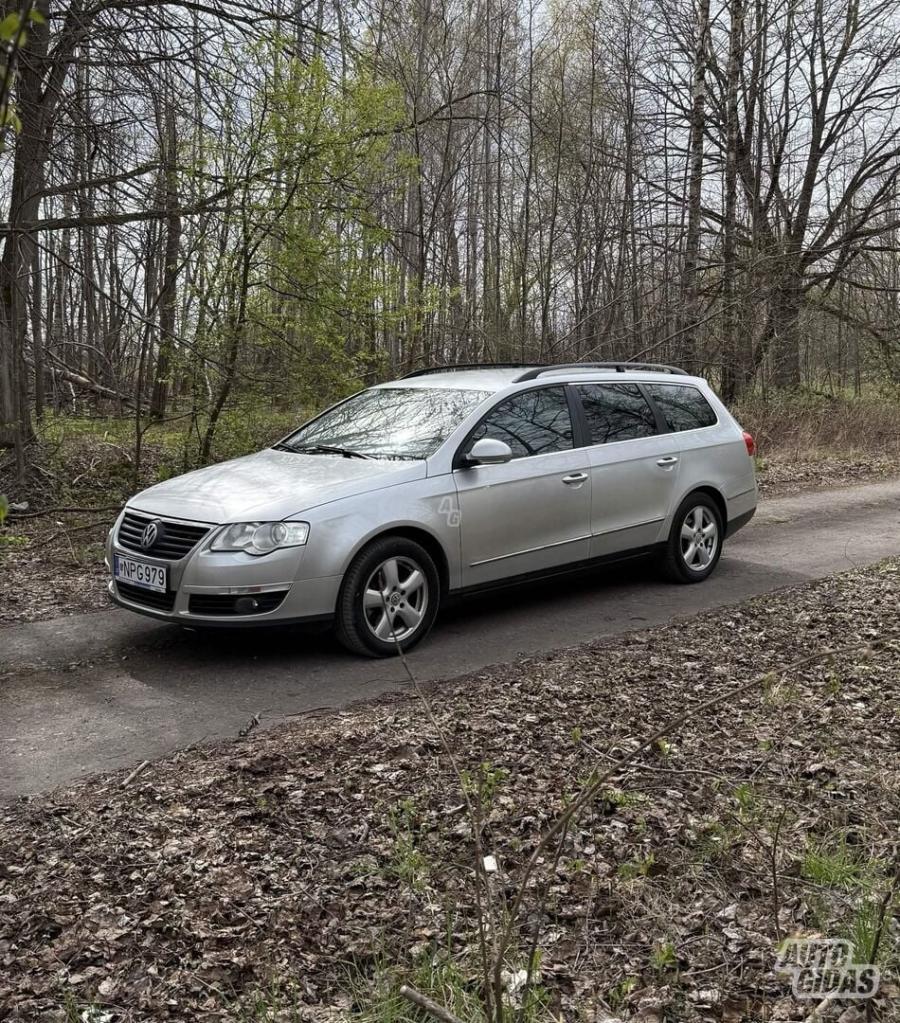 Pelēks Volkswagen Passat 2007 Vievis, ar dzinēja tilpumu 2.00 L un nobraukumu 360 tūkst. km par 1200 €, foto 3 vietnē AUTOMOTO.COM.LV