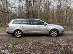 Pelēks Volkswagen Passat 2007 Vievis, ar dzinēja tilpumu 2.00 L un nobraukumu 360 tūkst. km par 1200 €, foto 9 vietnē AUTOMOTO.COM.LV