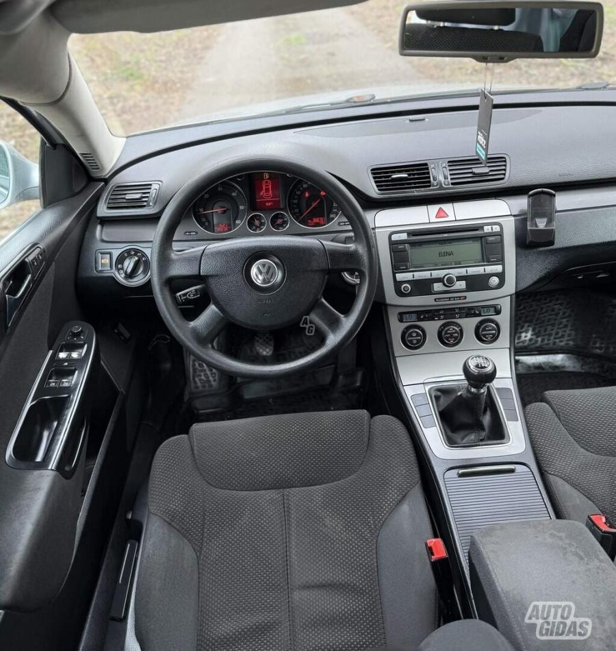 Pelēks Volkswagen Passat 2007 Vievis, ar dzinēja tilpumu 2.00 L un nobraukumu 360 tūkst. km par 1200 €, foto 15 vietnē AUTOMOTO.COM.LV