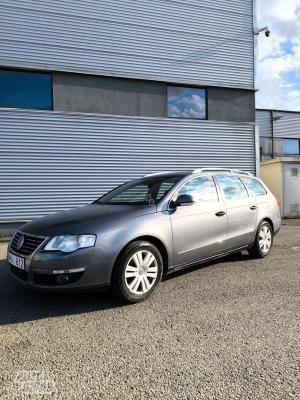 Grey Volkswagen Passat 2007 in Vilnius, with an engine capacity of 2.00 L and mileage of 305 thousand km for 2500 €, photo  on AUTOMOTO.COM.LV