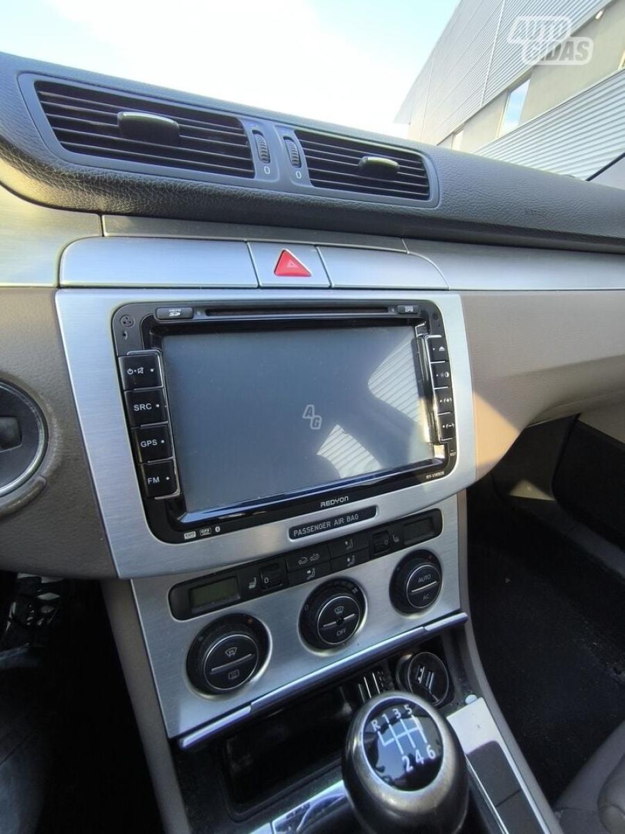 Pelēks Volkswagen Passat 2007 Viļņa, ar dzinēja tilpumu 2.00 L un nobraukumu 305 tūkst. km par 2500 €, foto 14 vietnē AUTOMOTO.COM.LV