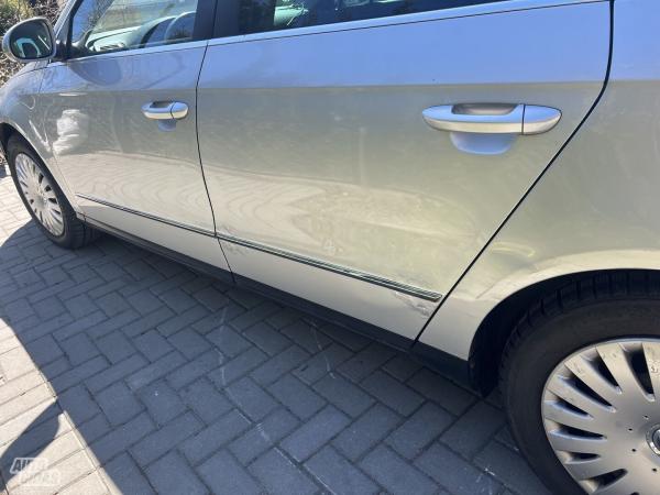 Grey Volkswagen Passat 2007 in Vilnius, with an engine capacity of 2.00 L and mileage of 330 thousand km for 1100 €, photo 6 on AUTOMOTO.COM.LV
