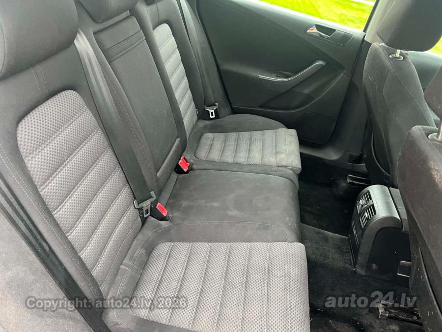 Pelēks Volkswagen Passat 2007 Tartu, ar dzinēja tilpumu 2.00 L un nobraukumu 370 tūkst. km par 2000 €, foto 7 vietnē AUTOMOTO.COM.LV