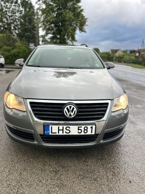 Grey Volkswagen Passat 2007 in Panevezys, with an engine capacity of 2.00 L and mileage of 307 thousand km for 1550 €, photo 3 on AUTOMOTO.COM.LV