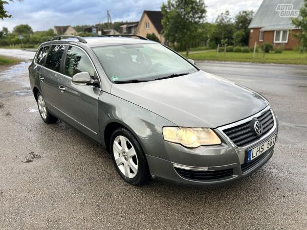 Grey Volkswagen Passat 2007 in Panevezys, with an engine capacity of 2.00 L and mileage of 307 thousand km for 1550 €, photo 3 on AUTOMOTO.COM.LV