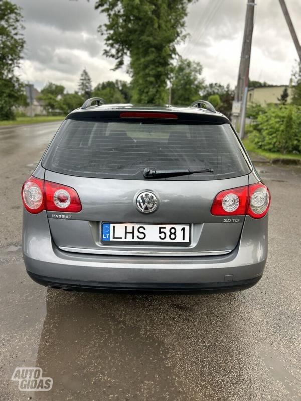 Grey Volkswagen Passat 2007 in Panevezys, with an engine capacity of 2.00 L and mileage of 307 thousand km for 1550 €, photo 6 on AUTOMOTO.COM.LV