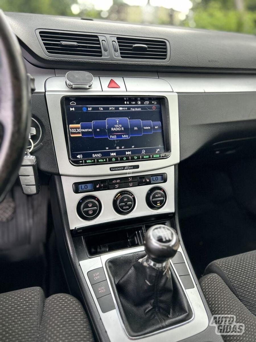 Grey Volkswagen Passat 2007 in Panevezys, with an engine capacity of 2.00 L and mileage of 307 thousand km for 1550 €, photo 11 on AUTOMOTO.COM.LV