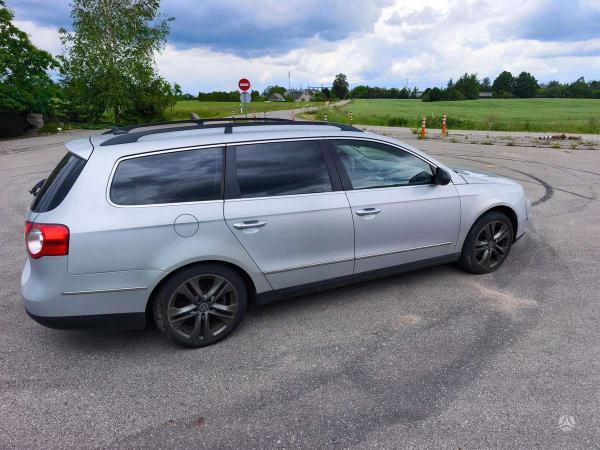 Pelēks Volkswagen Passat 2007 Kauņa, ar dzinēja tilpumu 1.97 L un nobraukumu 397 tūkst. km par 1250 €, foto 4 vietnē AUTOMOTO.COM.LV