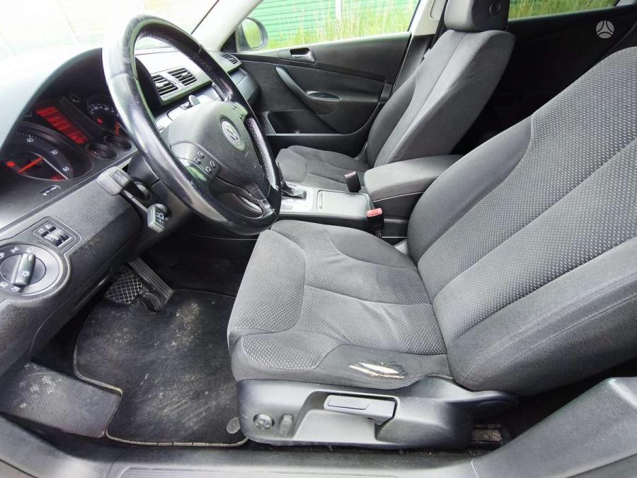 Pelēks Volkswagen Passat 2007 Kauņa, ar dzinēja tilpumu 1.97 L un nobraukumu 397 tūkst. km par 1250 €, foto 17 vietnē AUTOMOTO.COM.LV