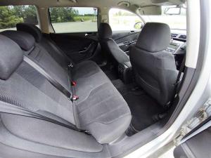 Pelēks Volkswagen Passat 2007 Kauņa, ar dzinēja tilpumu 1.97 L un nobraukumu 397 tūkst. km par 1250 €, foto 19 vietnē AUTOMOTO.COM.LV