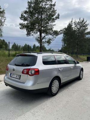 Pelēks Volkswagen Passat 2007 Viļņa, ar dzinēja tilpumu 2.00 L un nobraukumu 340 tūkst. km par 1490 €, foto 5 vietnē AUTOMOTO.COM.LV