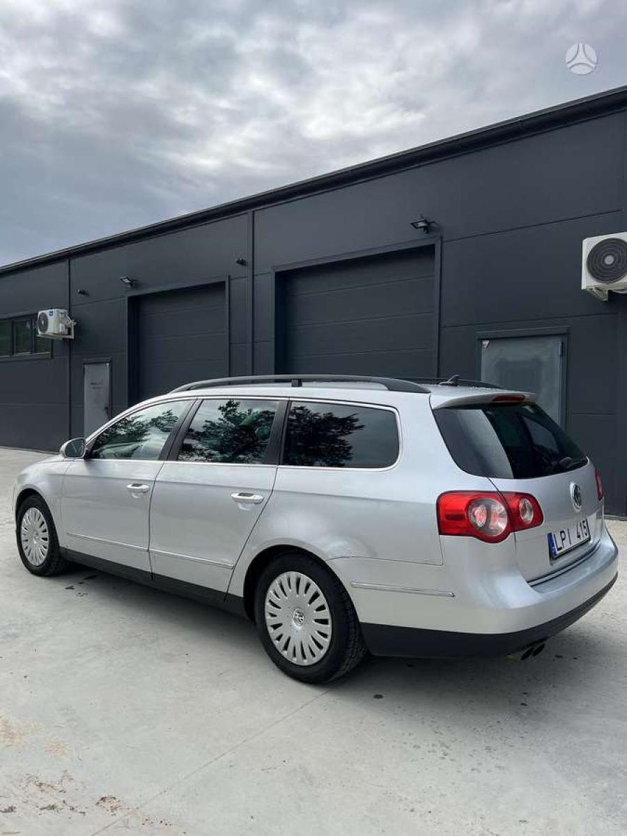 Pelēks Volkswagen Passat 2007 Viļņa, ar dzinēja tilpumu 2.00 L un nobraukumu 340 tūkst. km par 1490 €, foto 6 vietnē AUTOMOTO.COM.LV