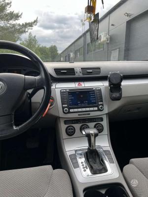 Pelēks Volkswagen Passat 2007 Viļņa, ar dzinēja tilpumu 2.00 L un nobraukumu 340 tūkst. km par 1490 €, foto 7 vietnē AUTOMOTO.COM.LV