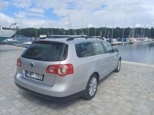 Grey Volkswagen Passat 2007 in Kaunas, with an engine capacity of 1.97 L and mileage of 367 thousand km for 2599 €, photo 7 on AUTOMOTO.COM.LV
