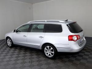 Grey Volkswagen Passat 2007 in Tallinn, with an engine capacity of 2.00 L and mileage of 339 thousand km for 1899 €, photo 12 on AUTOMOTO.COM.LV