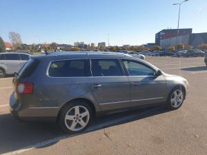 Grey Volkswagen Passat 2007 in Panevezys, with an engine capacity of 2.00 L and mileage of 0 thousand km for 1350 €, photo 4 on AUTOMOTO.COM.LV