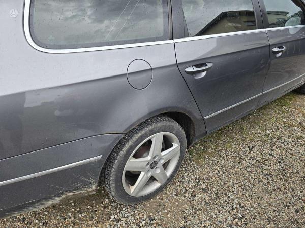 Pelēks Volkswagen Passat 2007 Panevēža, ar dzinēja tilpumu 2.00 L un nobraukumu 0 tūkst. km par 1350 €, foto 10 vietnē AUTOMOTO.COM.LV