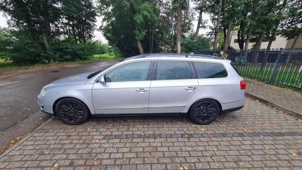 Grey Volkswagen Passat 2007 in Kaunas, with an engine capacity of 2.00 L and mileage of 368 thousand km for 2550 €, photo 10 on AUTOMOTO.COM.LV