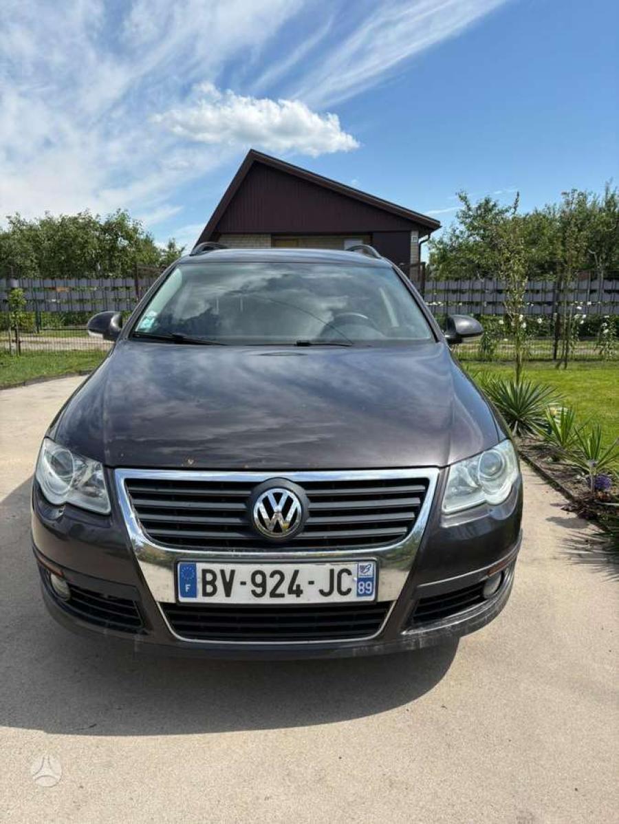Pelēks Volkswagen Passat 2008 Šilutė, ar dzinēja tilpumu 1.90 L un nobraukumu 280 tūkst. km par 2200 €, foto 1 vietnē AUTOMOTO.COM.LV