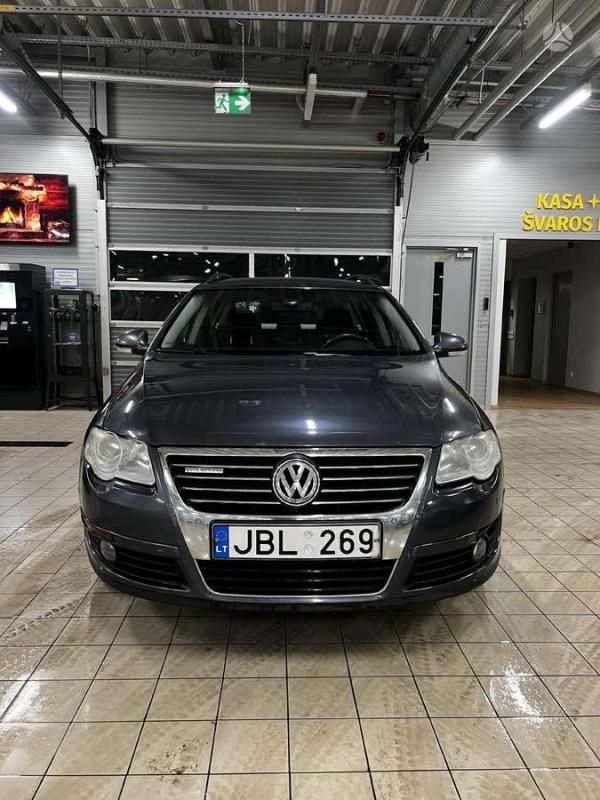 Grey Volkswagen Passat 2008 in Vilnius, with an engine capacity of 1.90 L and mileage of 389 thousand km for 1950 €, photo 6 on AUTOMOTO.COM.LV