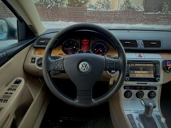 Pelēks Volkswagen Passat 2008 Viļņa, ar dzinēja tilpumu 1.97 L un nobraukumu 440 tūkst. km par 2650 €, foto 9 vietnē AUTOMOTO.COM.LV