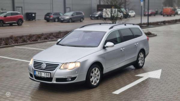 Grey Volkswagen Passat 2008 in Vilnius, with an engine capacity of 1.97 L and mileage of 309 thousand km for 2000 €, photo 1 on AUTOMOTO.COM.LV