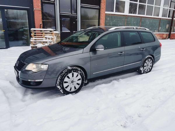 Pelēks Volkswagen Passat 2008 Kauņa, ar dzinēja tilpumu 1.97 L un nobraukumu 246 tūkst. km par 3490 €, foto 3 vietnē AUTOMOTO.COM.LV