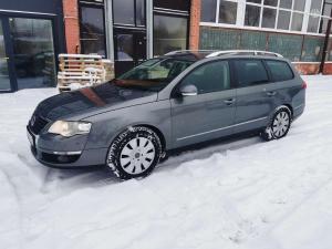 Grey Volkswagen Passat 2008 in Kaunas, with an engine capacity of 1.97 L and mileage of 246 thousand km for 3490 €, photo 3 on AUTOMOTO.COM.LV
