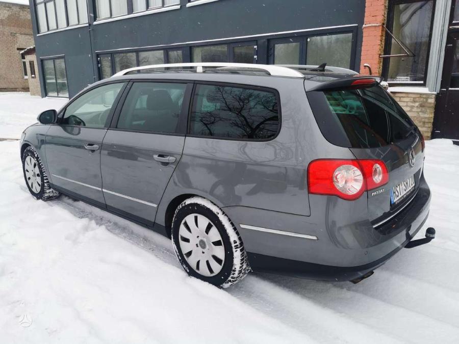 Grey Volkswagen Passat 2008 in Kaunas, with an engine capacity of 1.97 L and mileage of 246 thousand km for 3490 €, photo 5 on AUTOMOTO.COM.LV