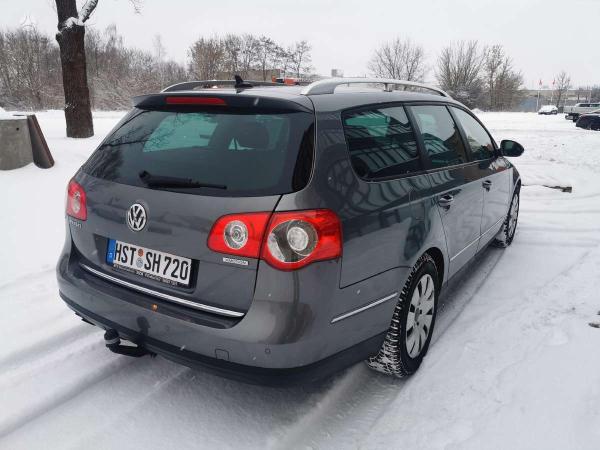 Pelēks Volkswagen Passat 2008 Kauņa, ar dzinēja tilpumu 1.97 L un nobraukumu 246 tūkst. km par 3490 €, foto 8 vietnē AUTOMOTO.COM.LV