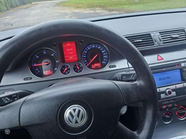 Pelēks Volkswagen Passat 2008 Jurbarkas, ar dzinēja tilpumu 1.90 L un nobraukumu 280 tūkst. km par 1850 €, foto 7 vietnē AUTOMOTO.COM.LV