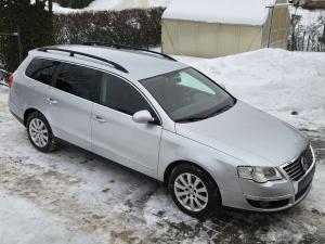 Grey Volkswagen Passat 2008 in Ukmerge, with an engine capacity of 2.00 L and mileage of 290 thousand km for 2750 €, photo 7 on AUTOMOTO.COM.LV